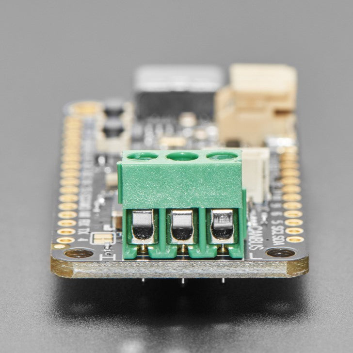 Adafruit RP2040 CAN Bus Feather with MCP2515 CAN Controller (STEMMA QT)