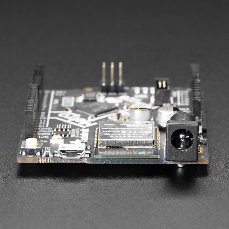 Adafruit Metro M4 Express AirLift (WiFi) - Lite